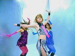 Ayumi Hamasaki - (don't) Leave me alone