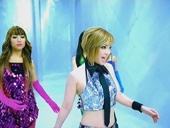Ayumi Hamasaki - (don't) Leave me alone